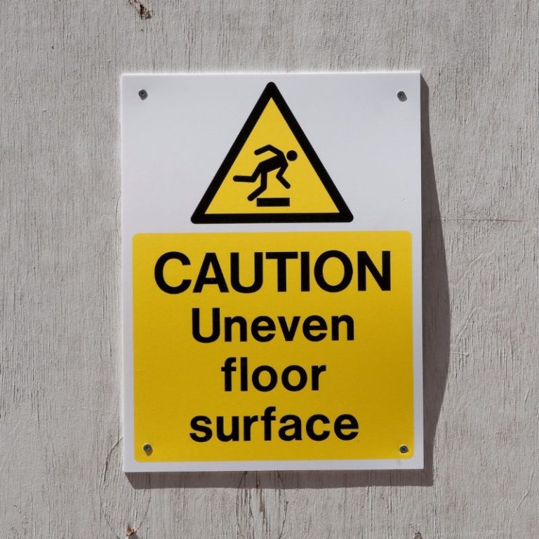 Signs Your Floor Screed Needs Repairs | Common Issues